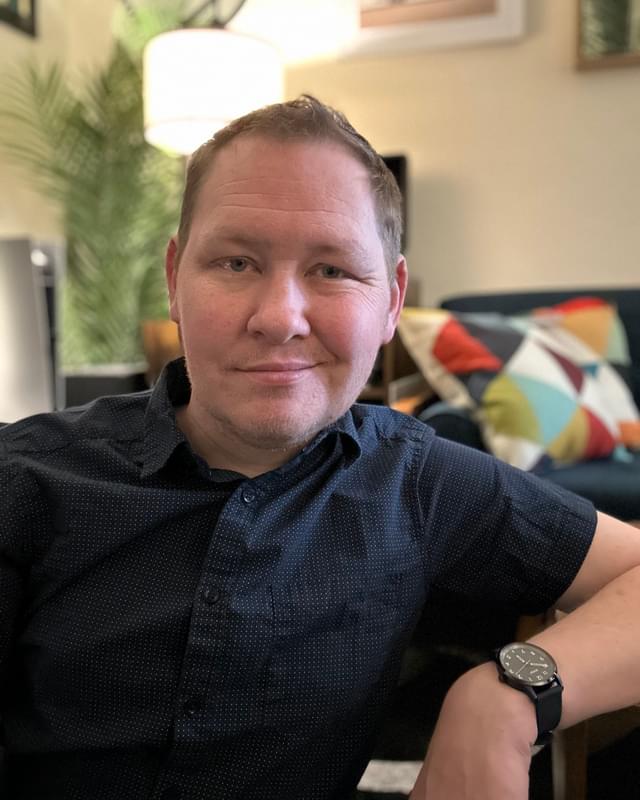 Chris (@senormundial) | Tinder