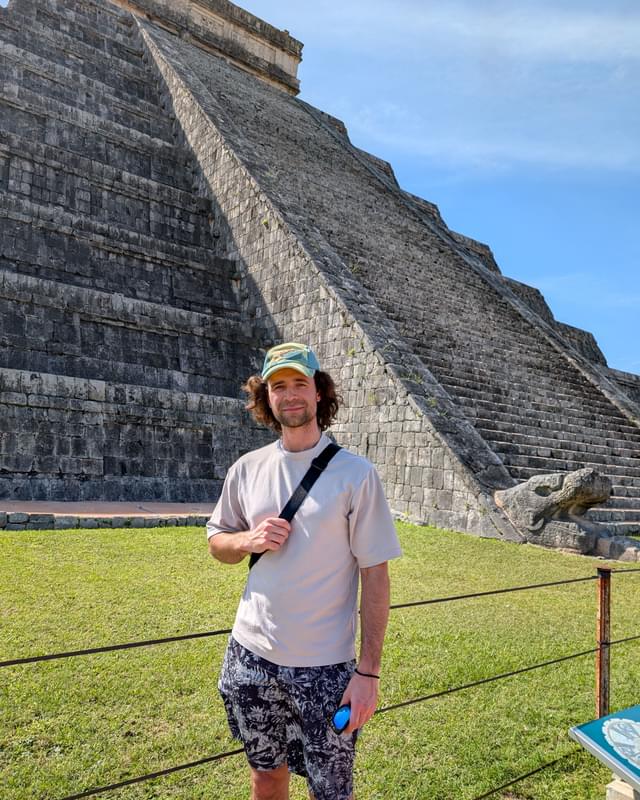 Ryan (@wontonindian) | Tinder