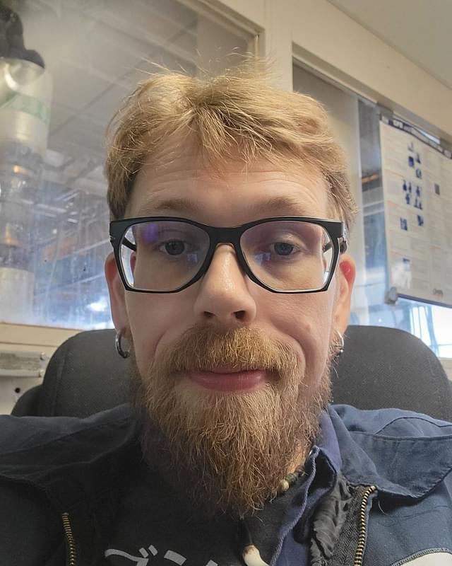 Jake (@JakeyD) | Tinder