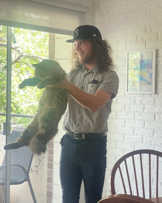 Tom (@tomdorsa) | Tinder