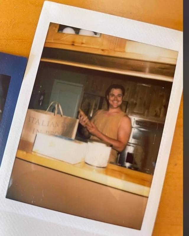 Chris (@chris24r) | Tinder