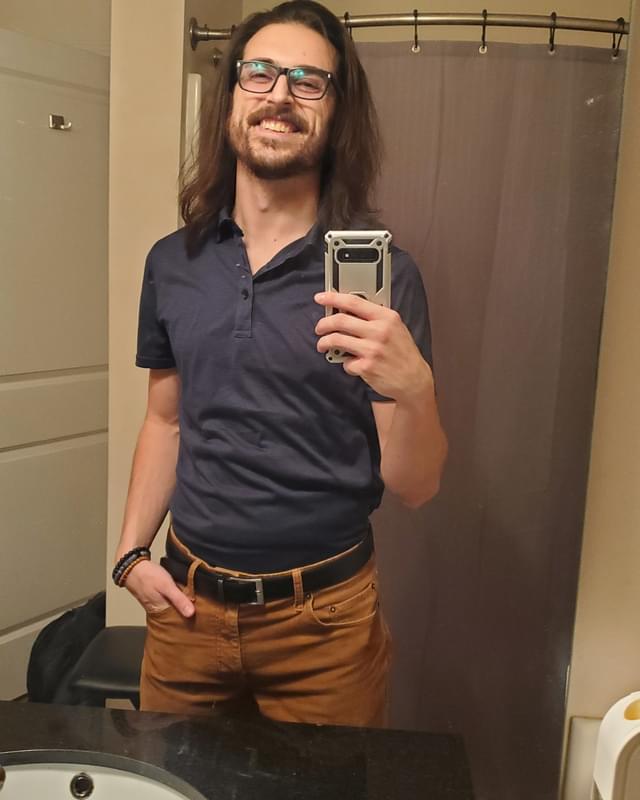 Josh (@gi_josh) | Tinder