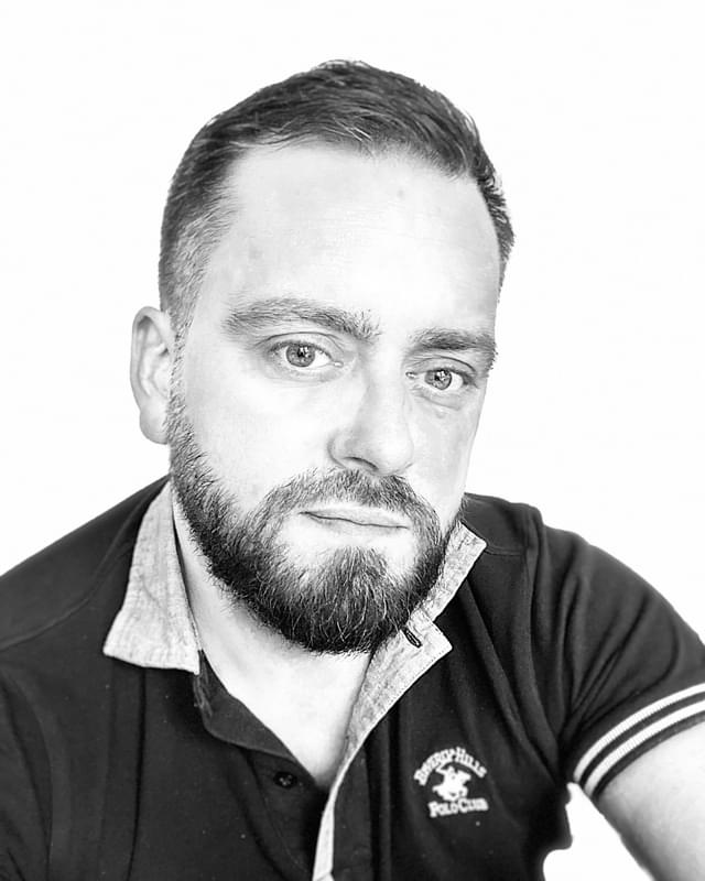 John (@john2004) | Tinder
