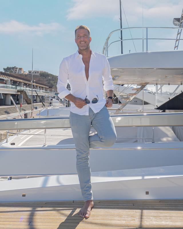 Michael (@mikymike11) | Tinder