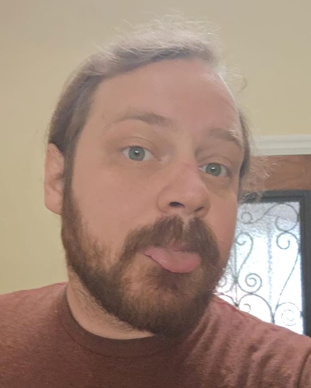 Chris (@crazedsquidlord) | Tinder