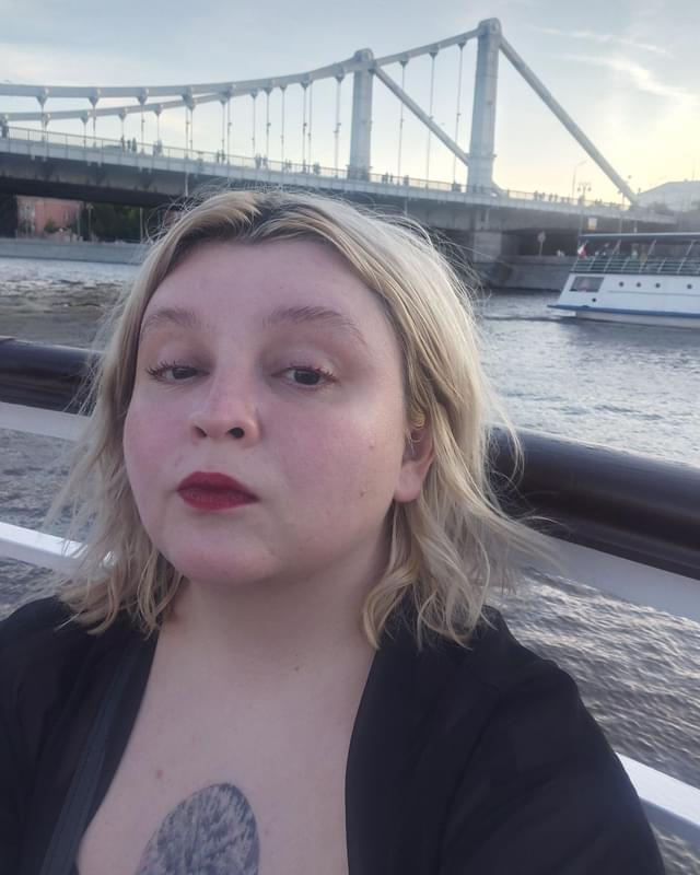 Anna (@traumende) | Tinder
