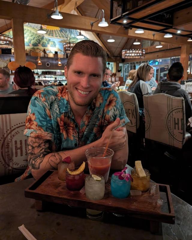 Mike (@mikethecalamity) | Tinder