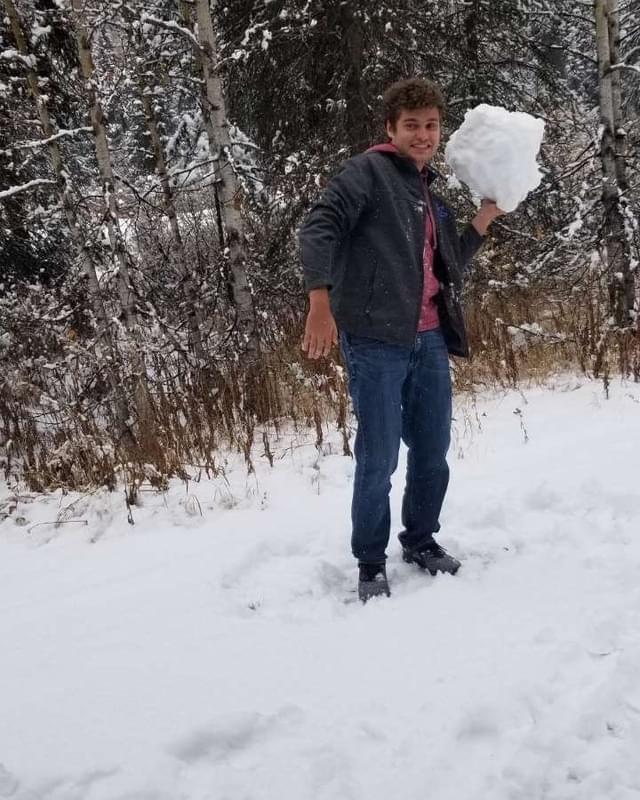 Jacob (@jacobedie) | Tinder