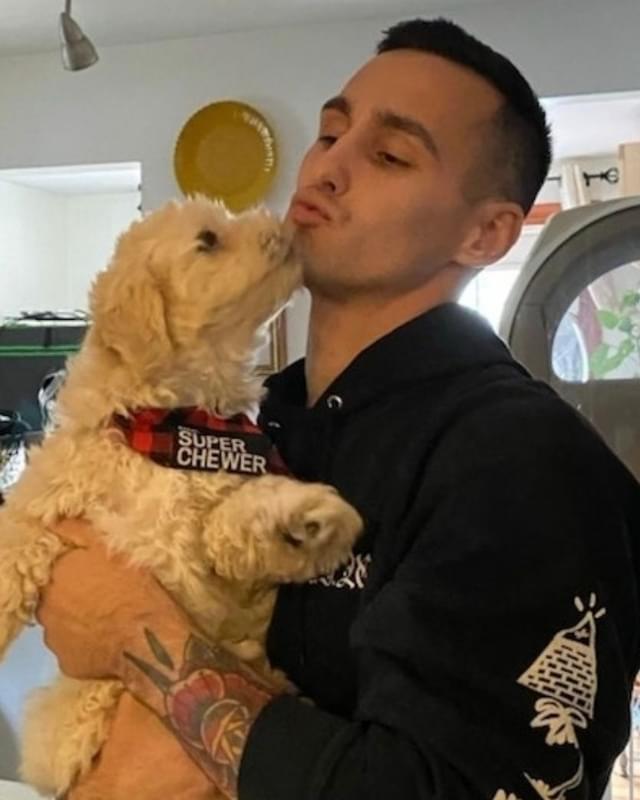 Mike (@mcmuffin323) | Tinder