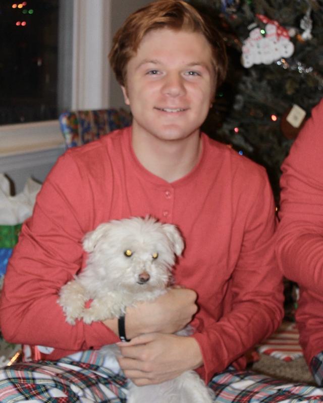 Robert (@robalexanderthegreat) | Tinder