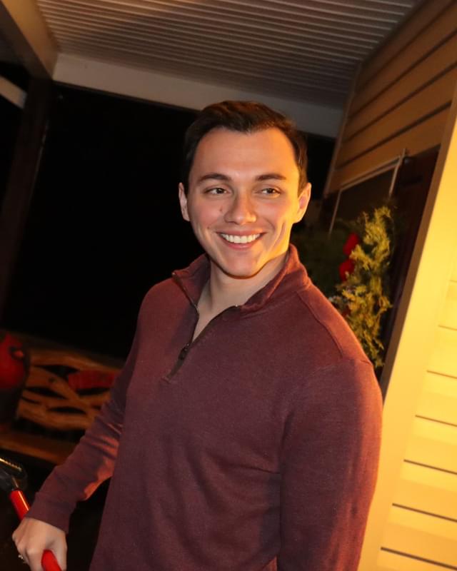 John (@john0415) | Tinder