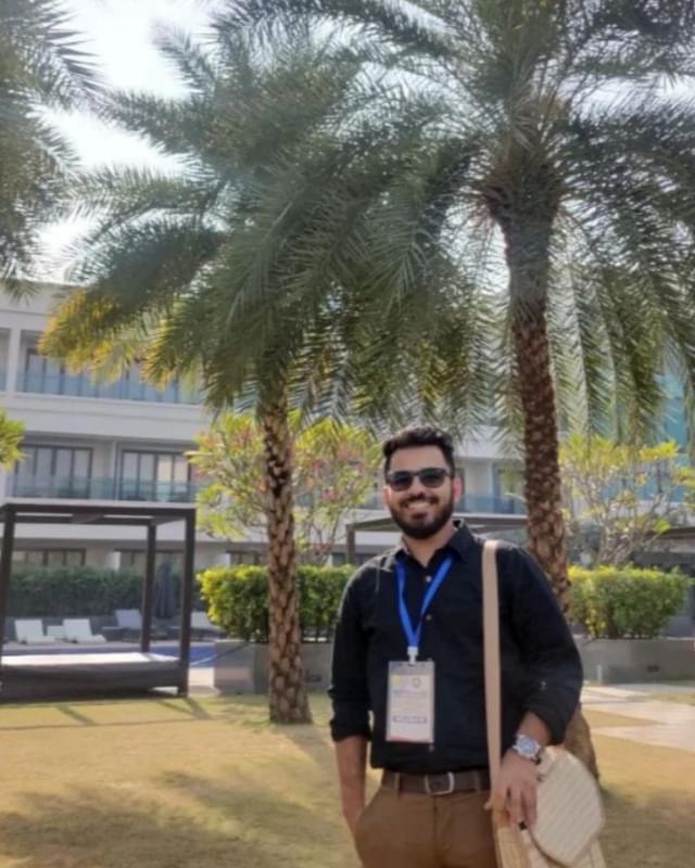 Sayantan (@six1nine) | Tinder