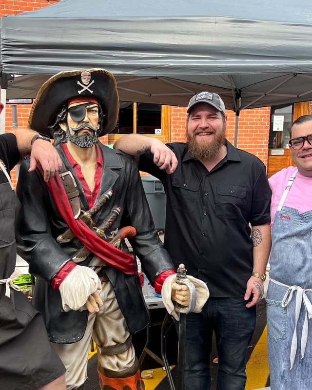 Charles (@iofchek) | Tinder