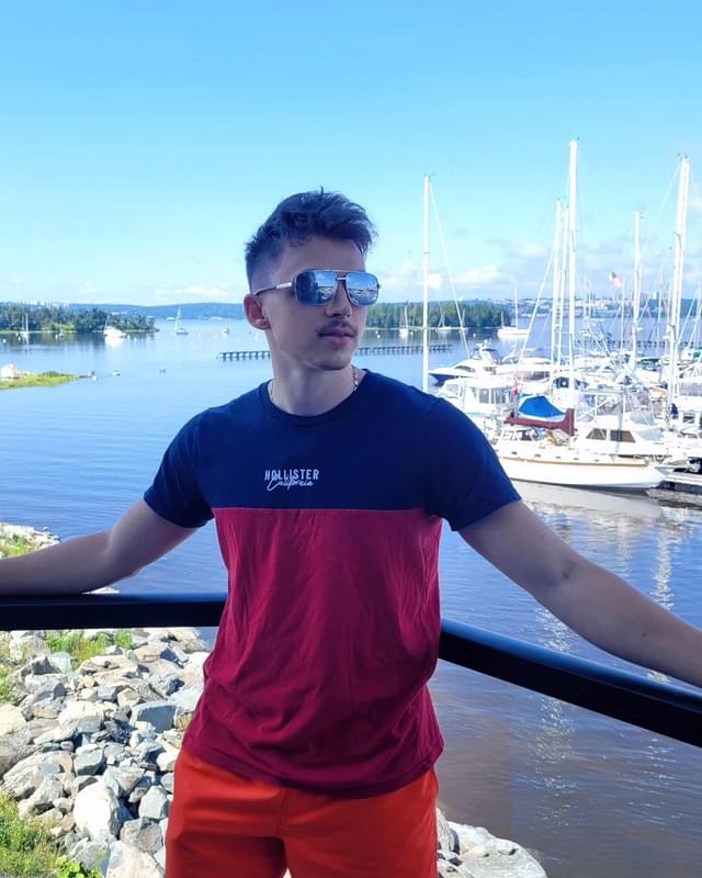 Ryan (@tinderprofile21345) | Tinder