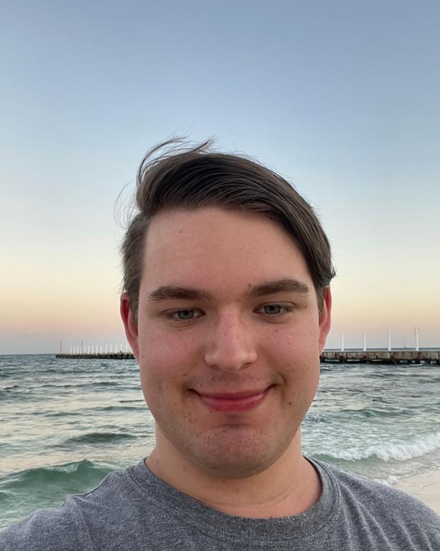 Daniel (@danpokrak1) | Tinder