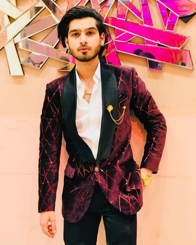 Sameer Rajput (@sameerrajput9411) | Tinder