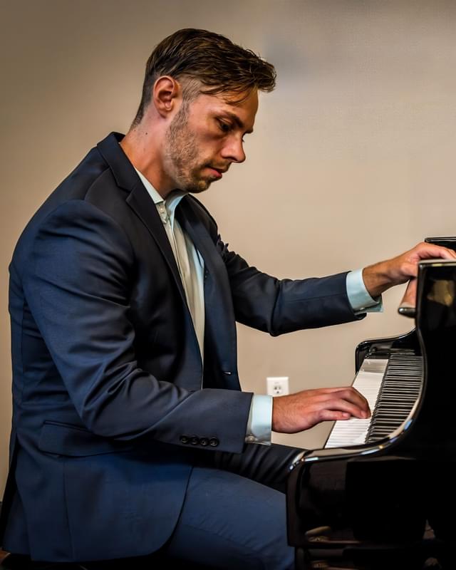 Skyler (@stipp) | Tinder