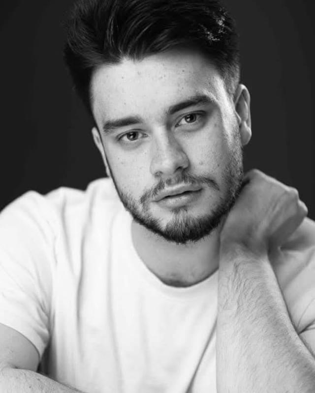 Matthew (@matthewreaney24601) | Tinder