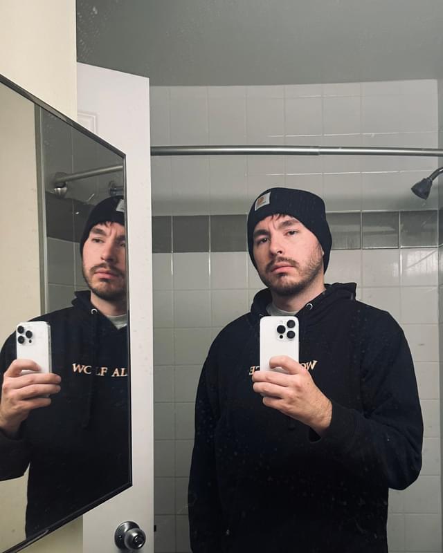 Christian (@headhaunter) | Tinder