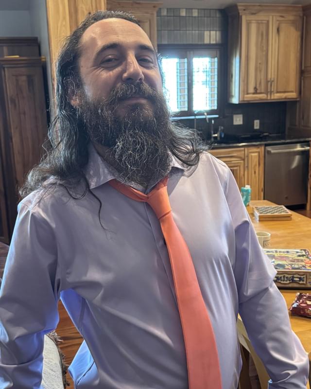 Tom (@tomtomheg) | Tinder