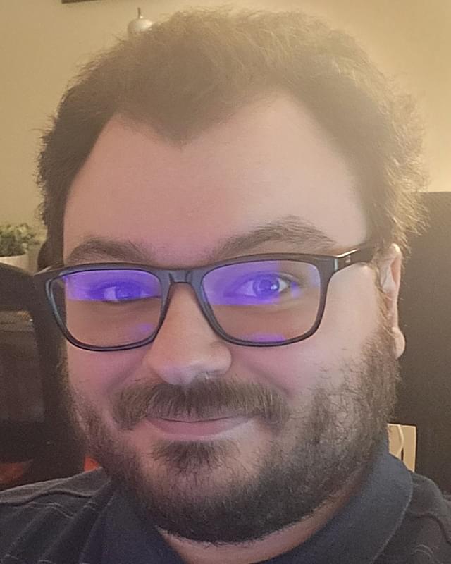 Robert (@arejaybee) | Tinder