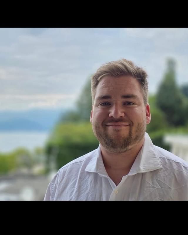 Thomas (@tvh3) | Tinder