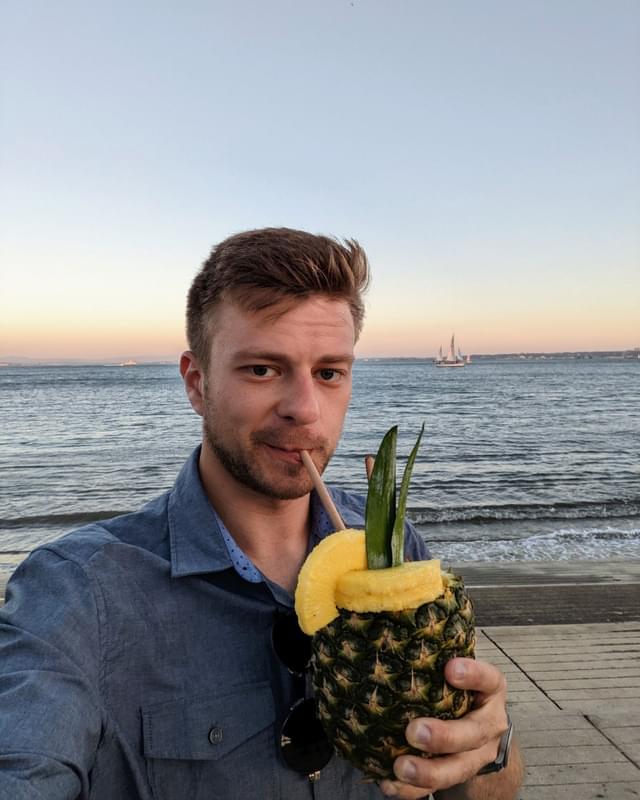 Michael (@mihe) | Tinder