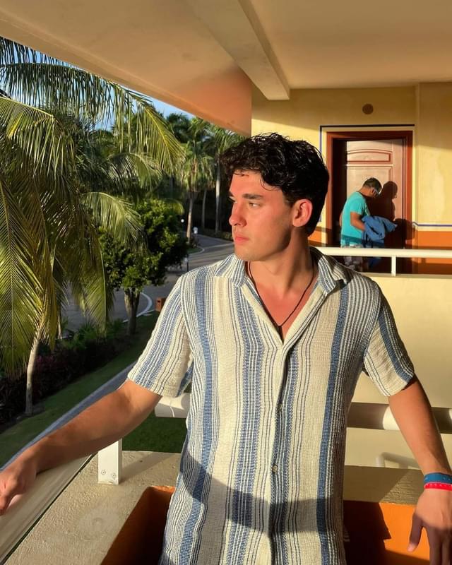 Ben (@beowooof) | Tinder