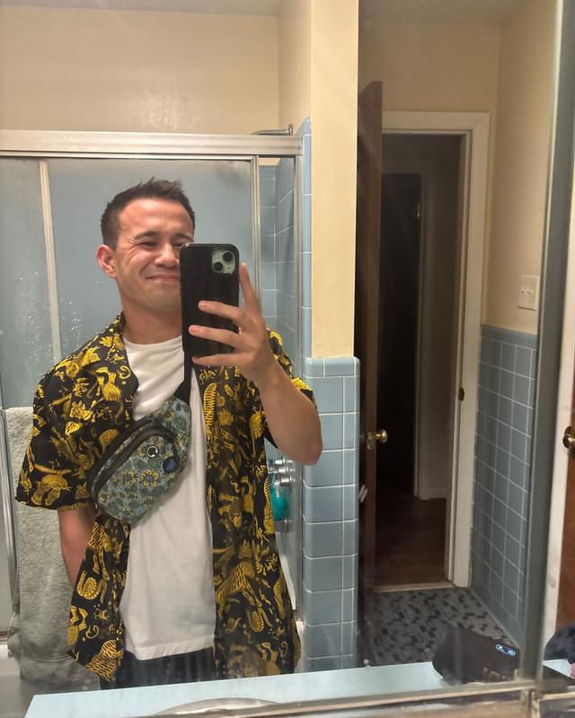 Sam (@samkm95) | Tinder