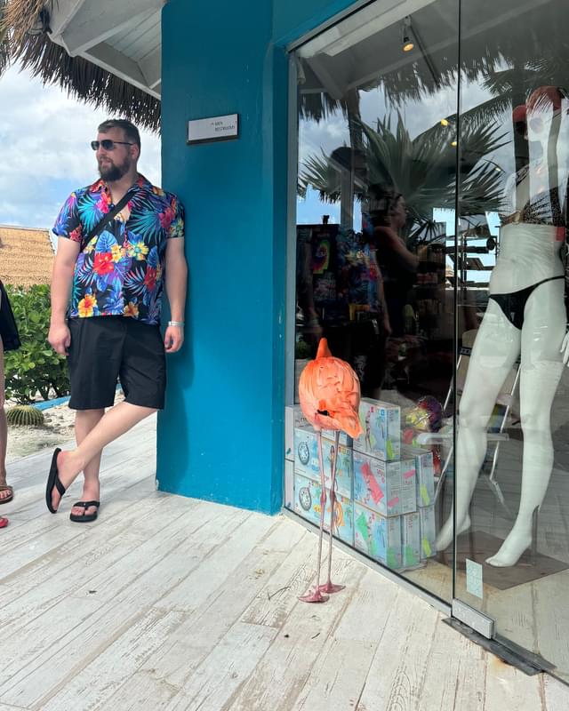 Michael (@nikemike357) | Tinder