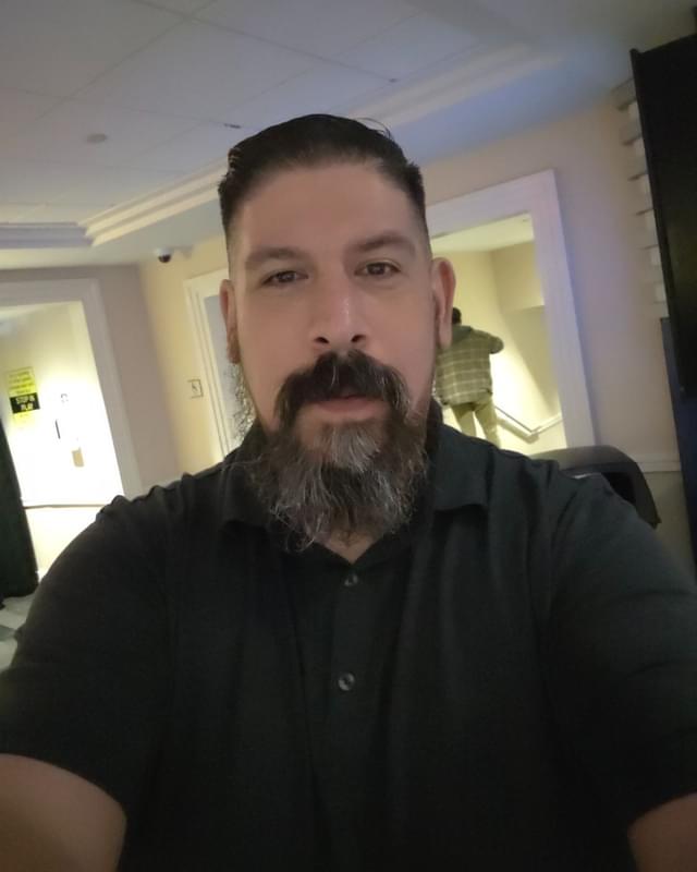 Richard (@NinersDad) | Tinder