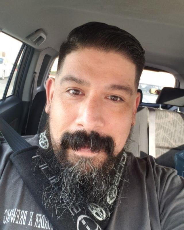 Richard (@NinersDad) | Tinder