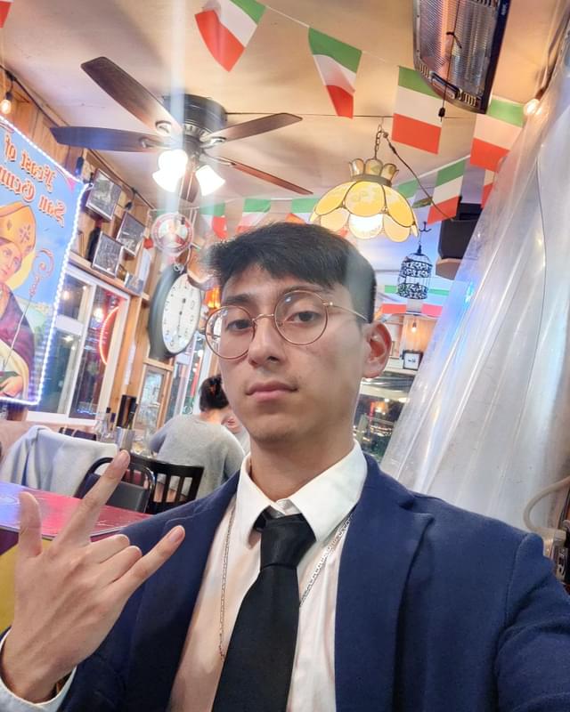 Steven (@SteveChi) | Tinder