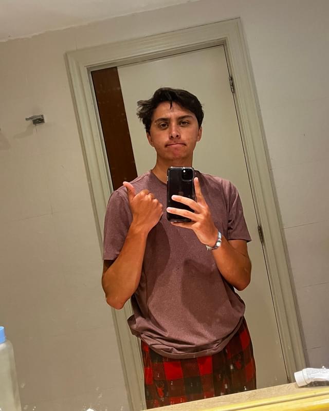 Ryan (@ryanguerin) | Tinder