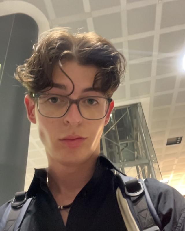 Christopher (@chrisdt) | Tinder