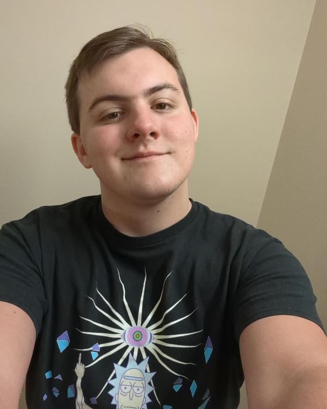 Charles (@super9mega) | Tinder