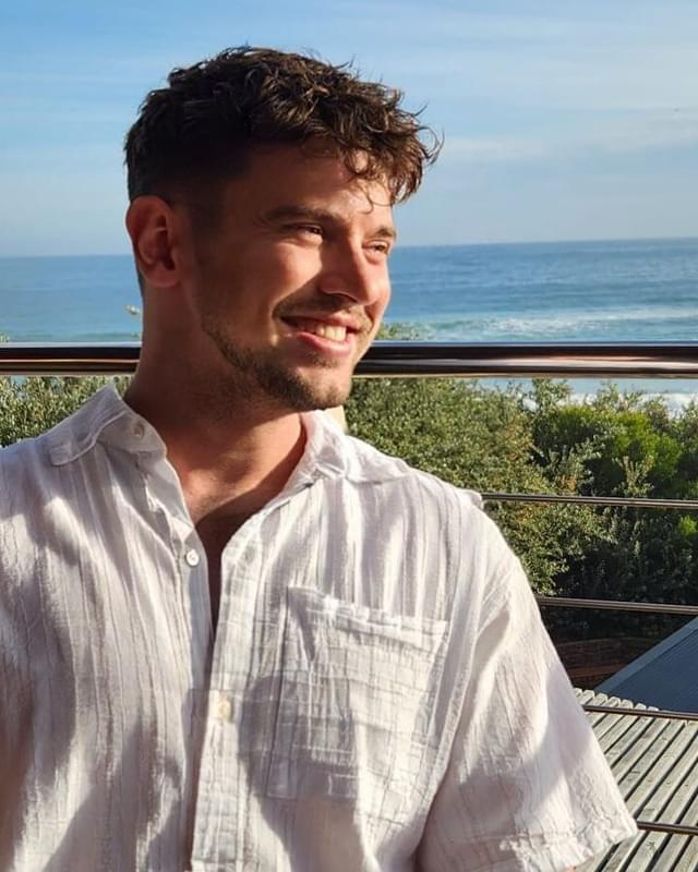 Michael (@michaelspez) | Tinder